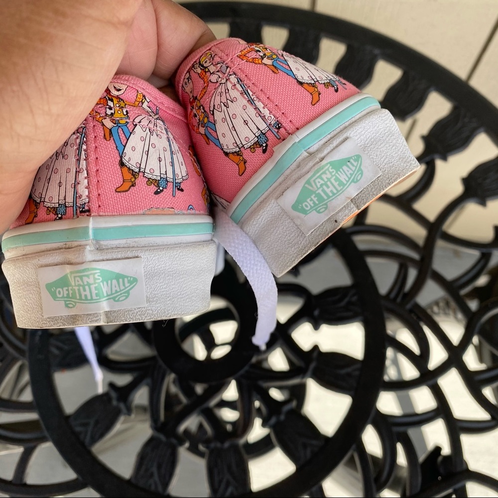 Vans & Disney Pixar Go "To Infinity And Beyond!" - Gem